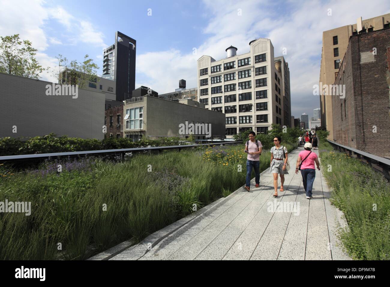 The high line new york city linear park central railroad hi-res stock ...