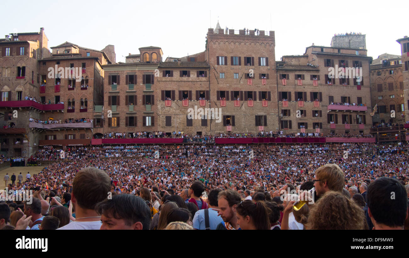 Il Campo, Siena, Tuscany, Italy Stock Photo - Alamy