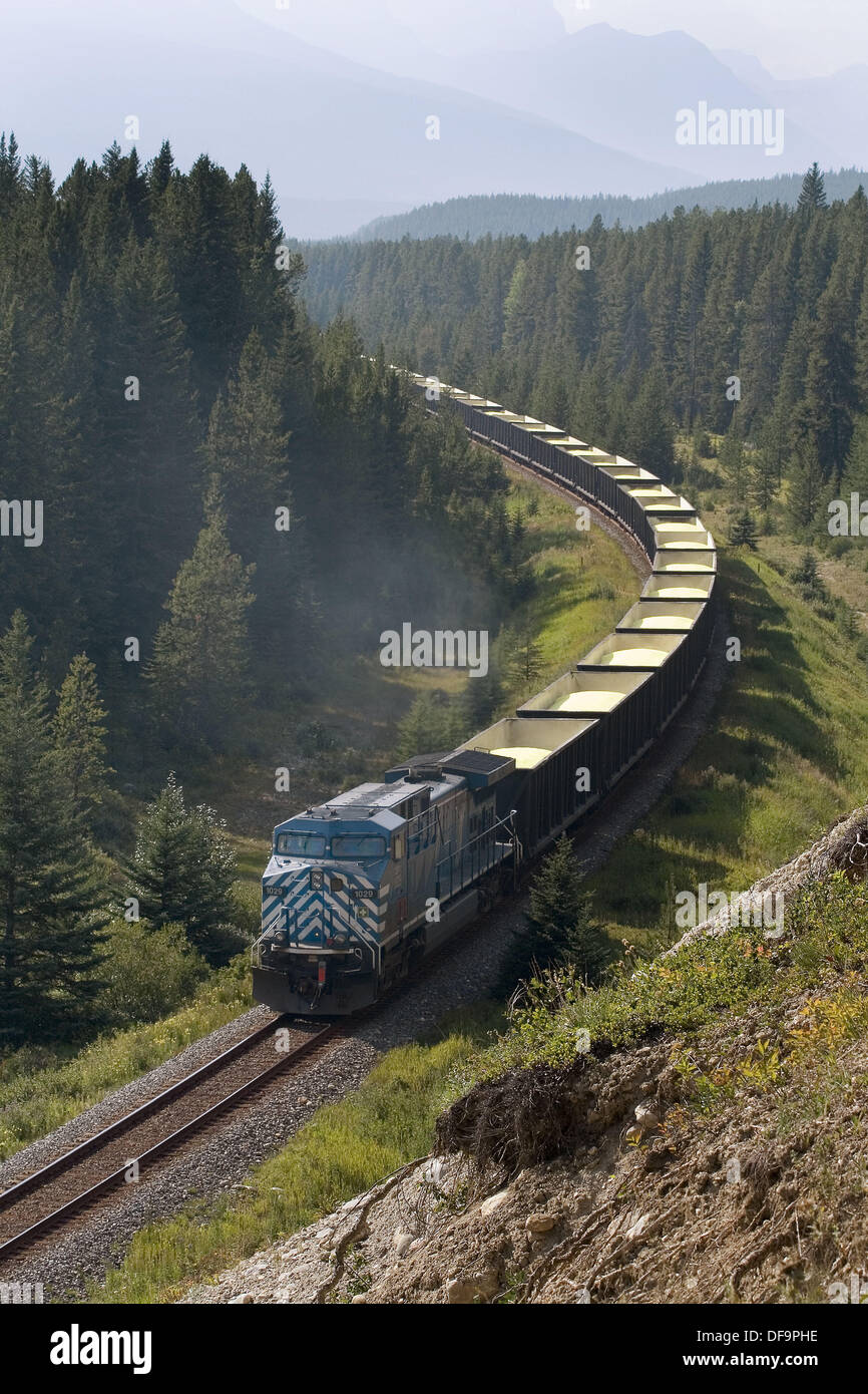 General electric engine hi-res stock photography and images - Alamy