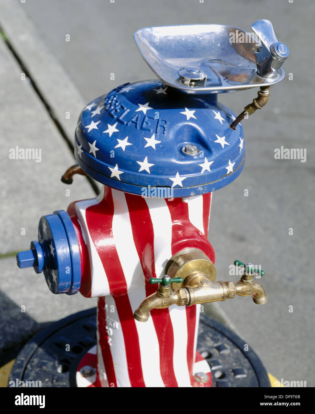 Hydrant painting hi-res stock photography and images - Alamy
