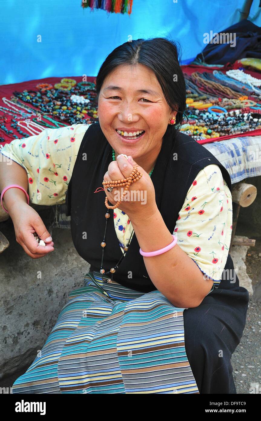 Tibetan accessories hi-res stock photography and images - Alamy