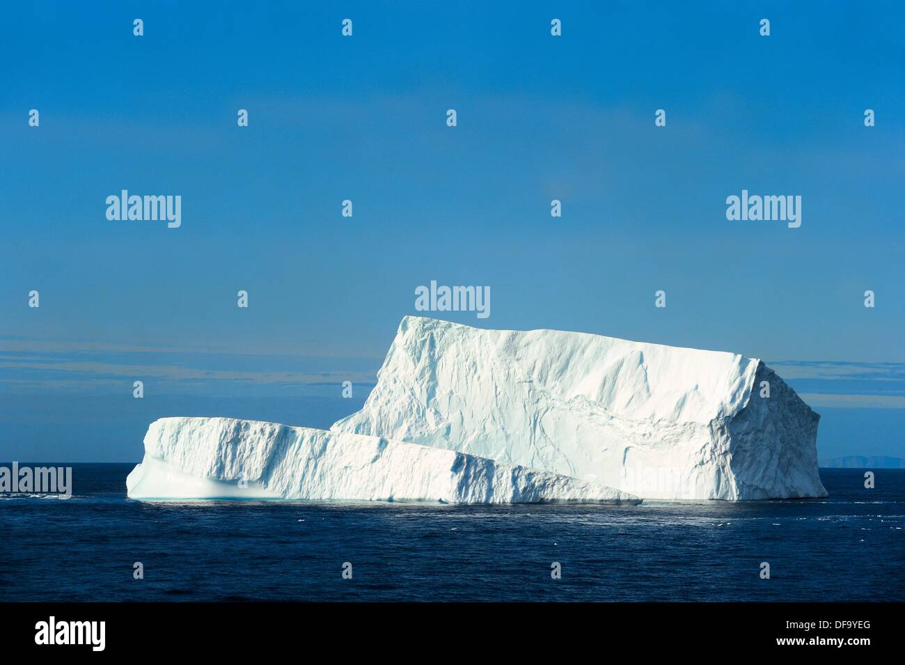 Davis strait coast hi-res stock photography and images - Alamy