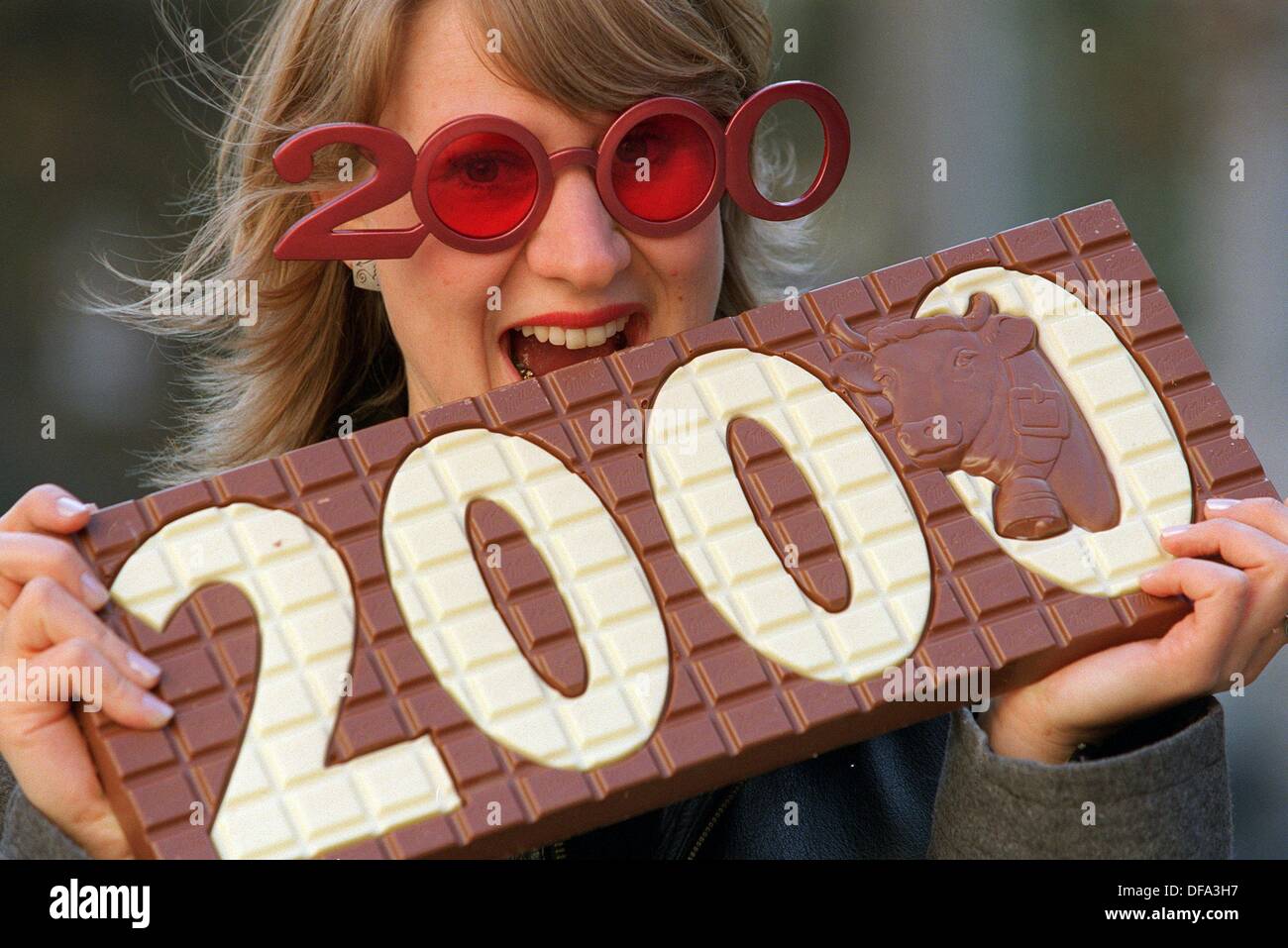 2000s bar sign hi-res stock photography and images - Alamy