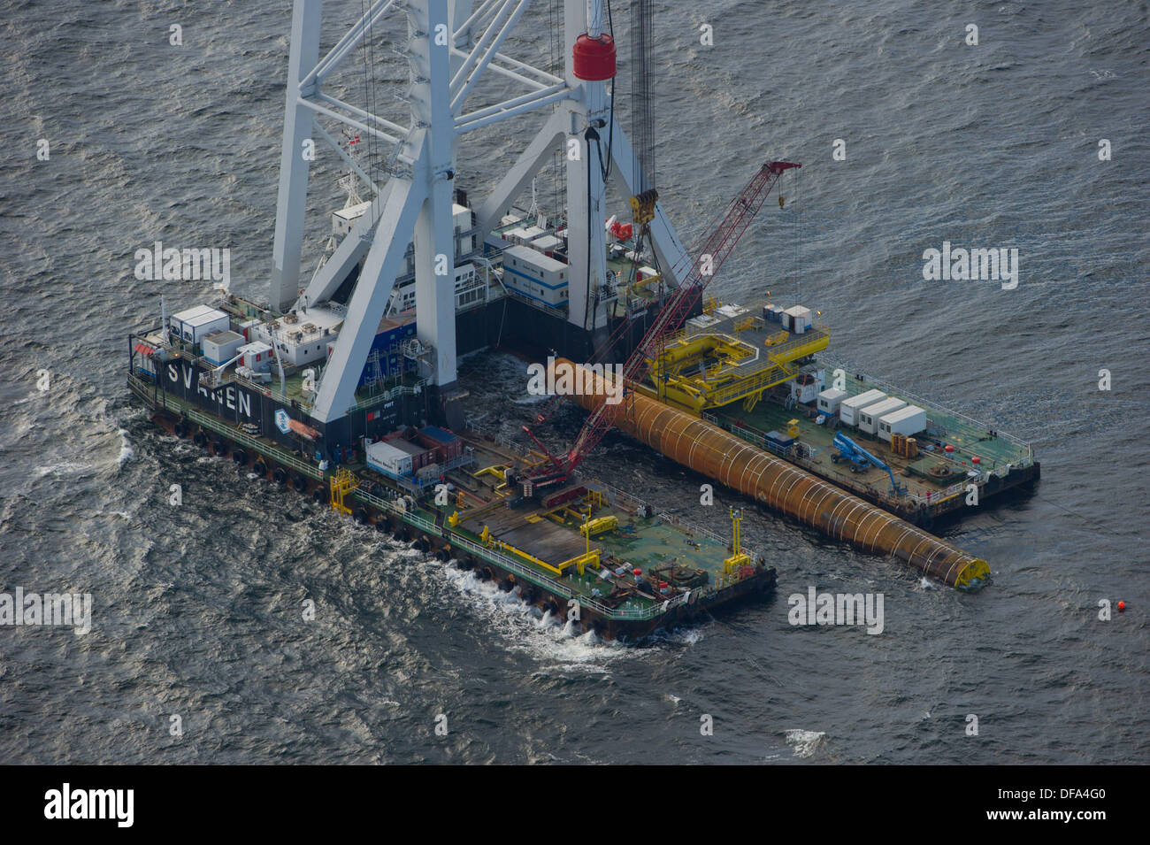 Monopile hi-res stock photography and images - Alamy