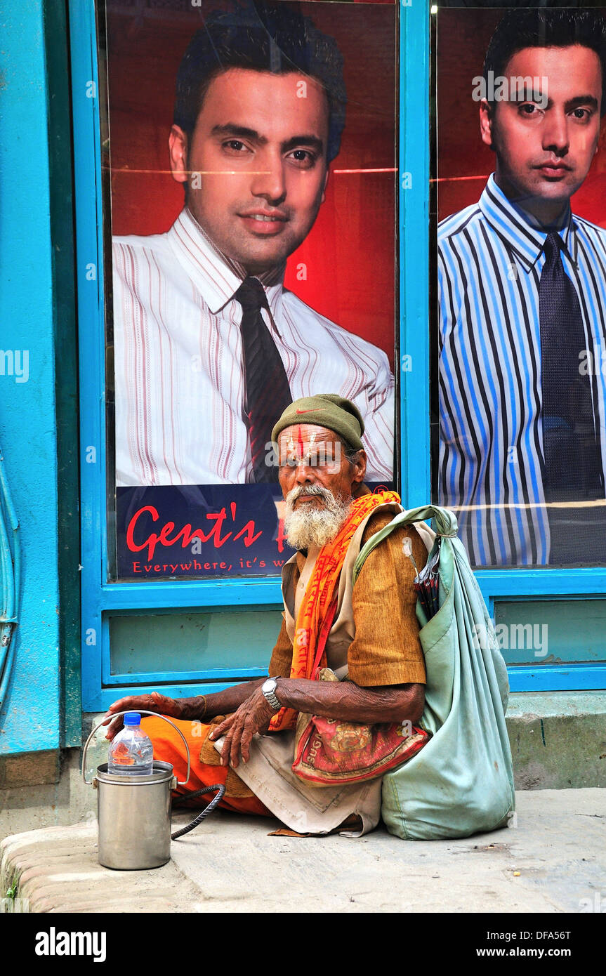 Modern hinduism hi-res stock photography and images - Alamy