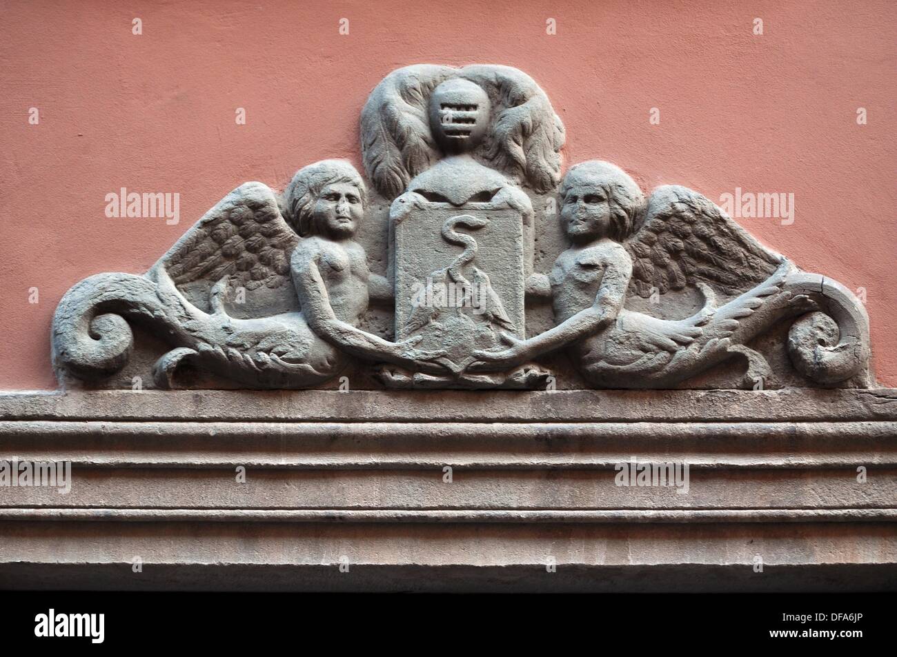 Old noble family hi-res stock photography and images - Alamy