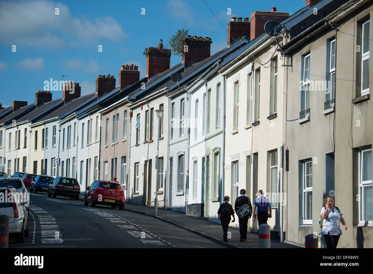 Terraced two up two down hi-res stock photography and images - Alamy
