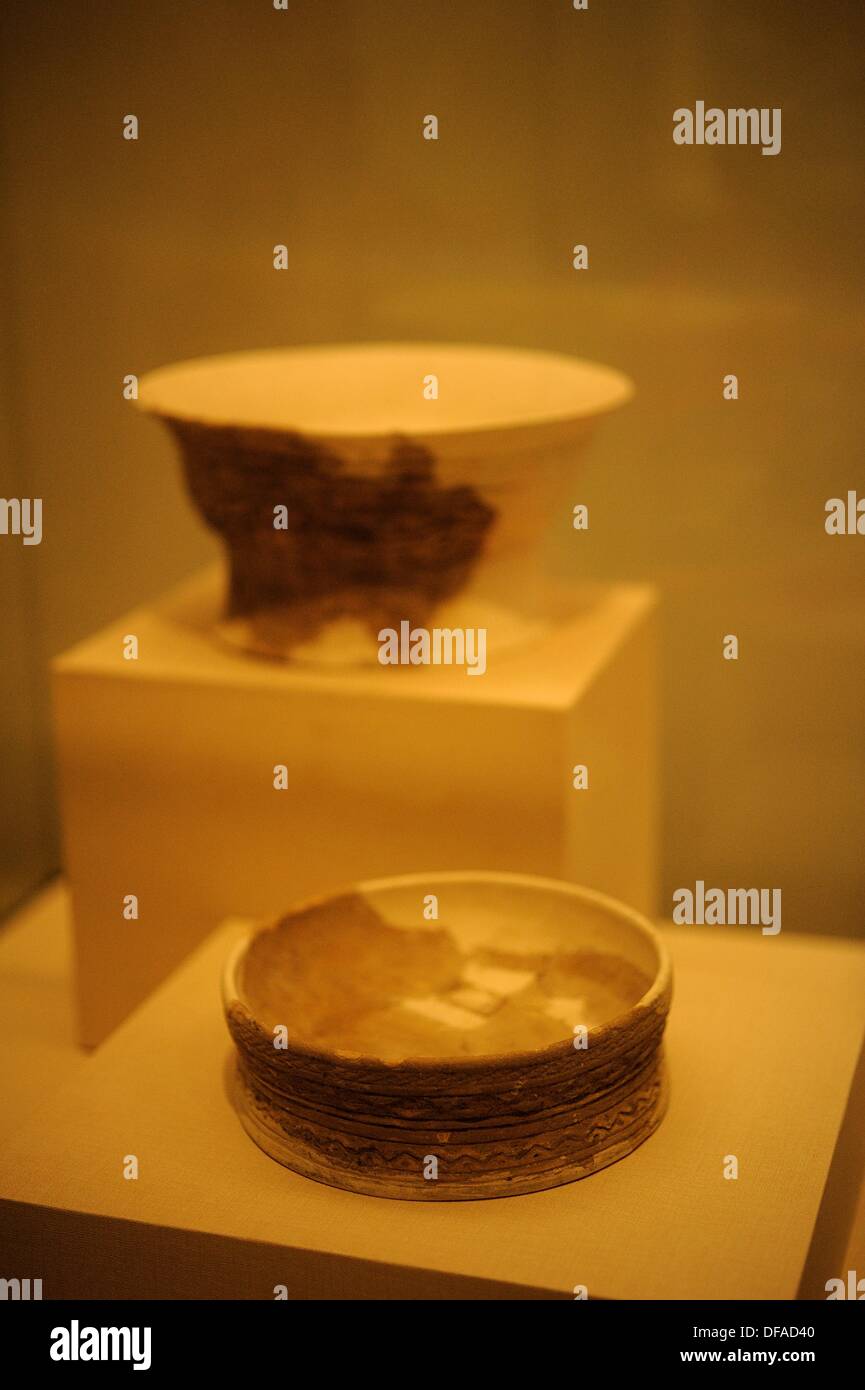 Neolithic pottery hi-res stock photography and images - Alamy