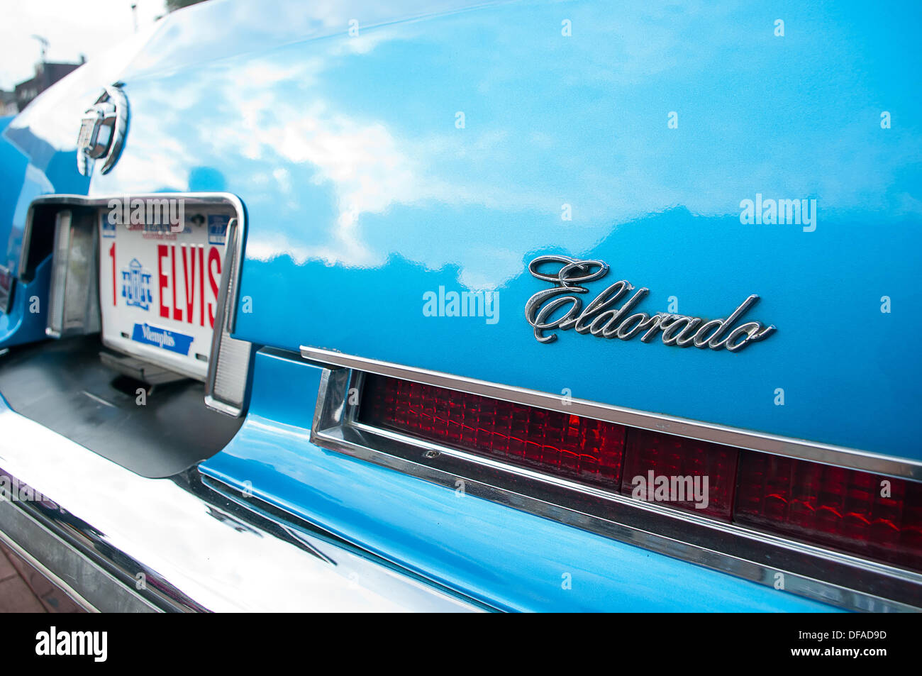 All back logo hi-res stock photography and images - Alamy