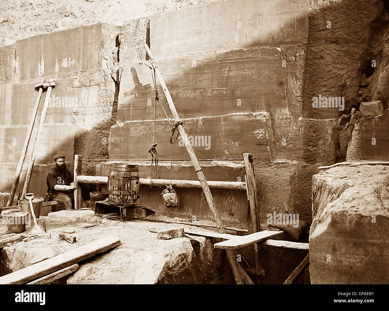 Penrhyn quarry slate hi-res stock photography and images - Alamy