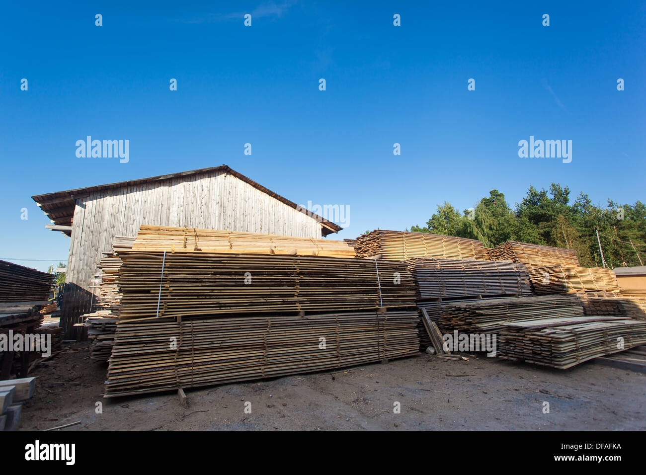 Wood cutting sawmill hi-res stock photography and images - Alamy