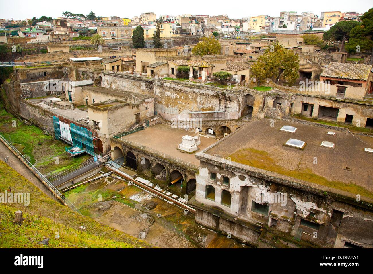 Modern day ercolano hi-res stock photography and images - Alamy