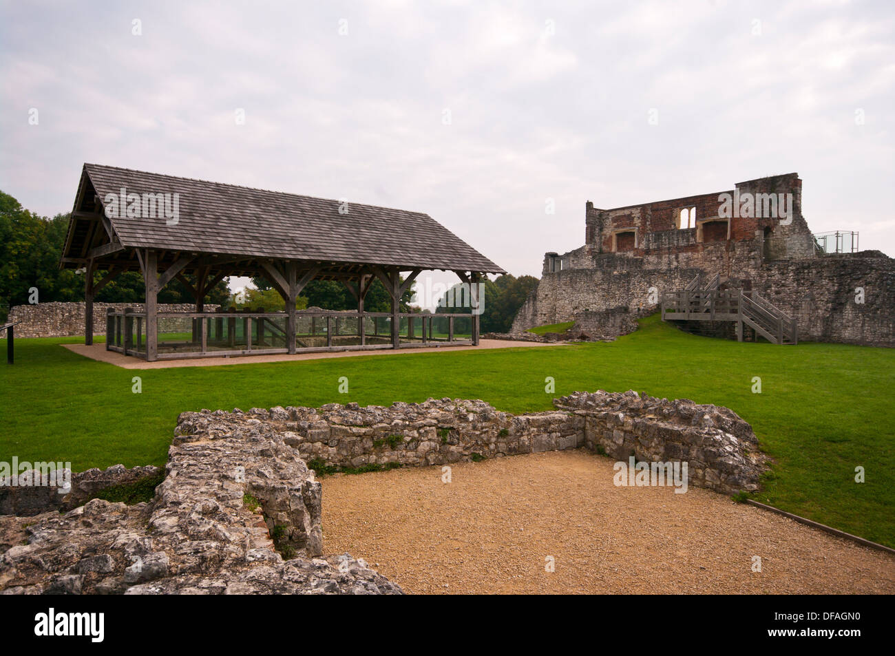 Uk castles hi-res stock photography and images - Alamy