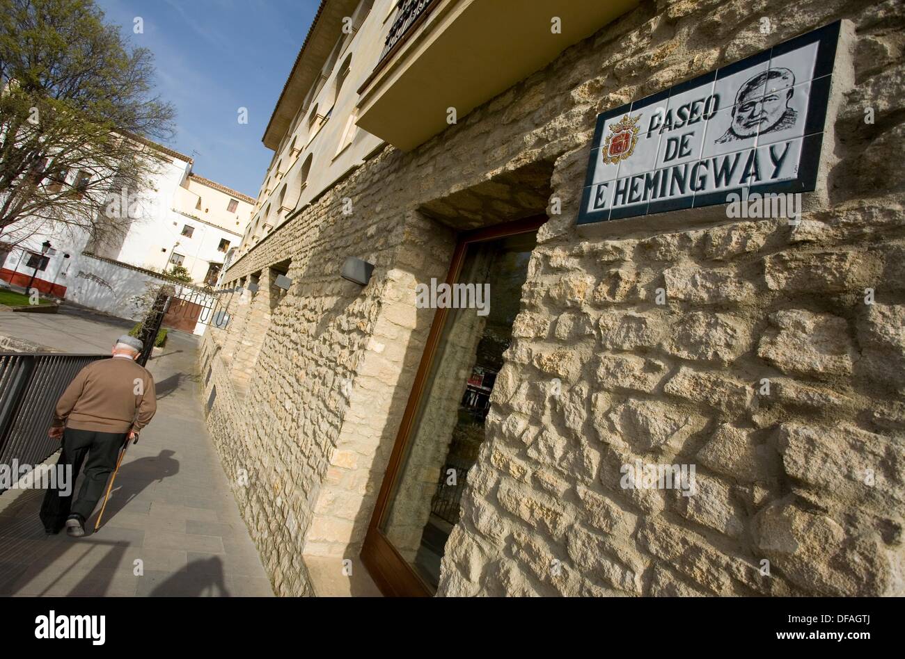 Ernest hemingway spain hi-res stock photography and images - Alamy