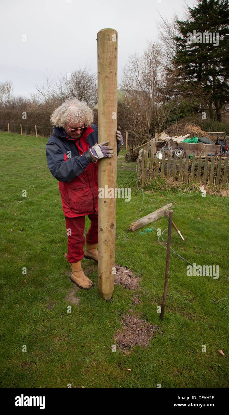 Timber lining hi-res stock photography and images - Alamy
