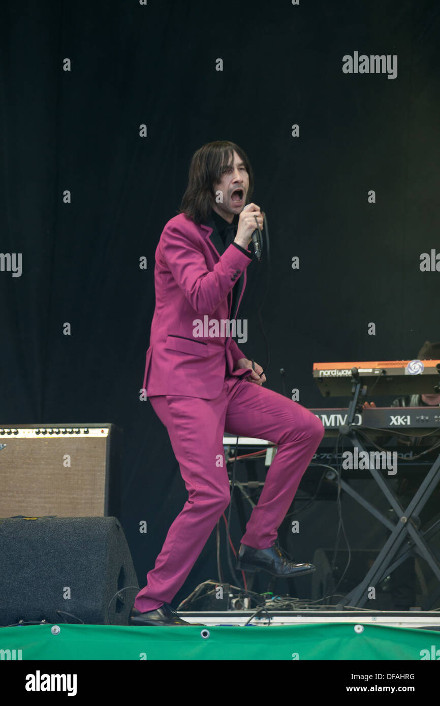 Primal Scream Glastonbury Festival High Resolution Stock Photography ...