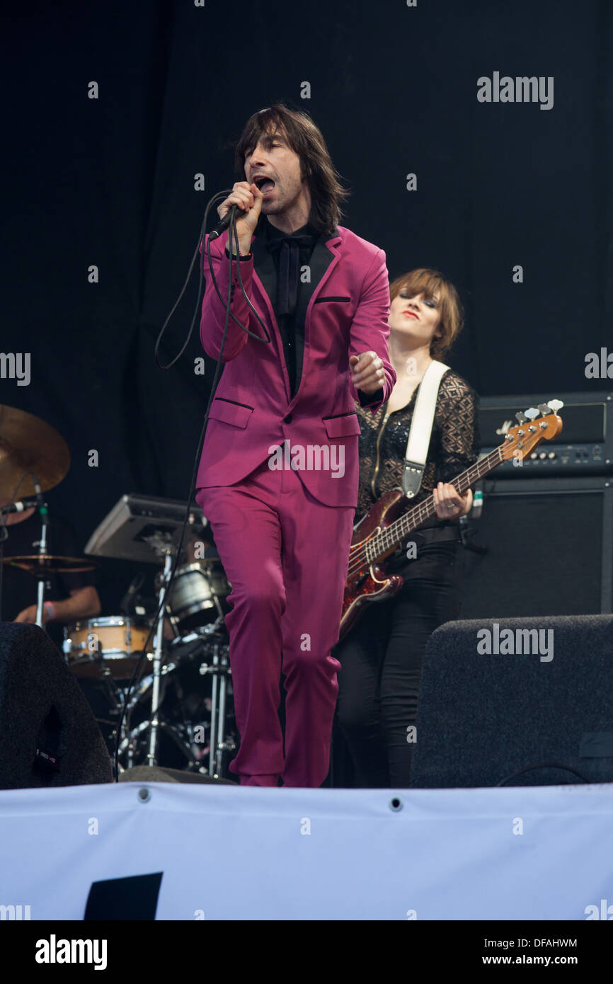 Primal Scream Glastonbury Festival High Resolution Stock Photography ...