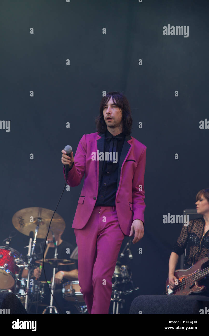 Bobby Gillespie and Primal Scream playing the Pyramid stage at the ...
