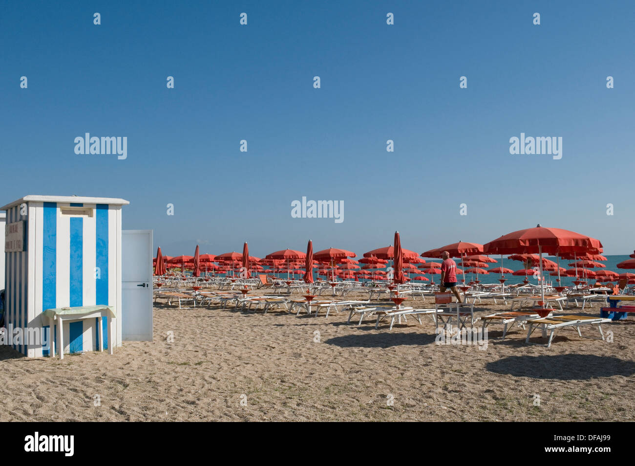 Recanati beach hi-res stock photography and images - Alamy