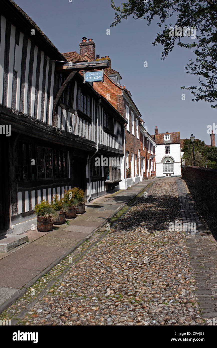 CHURCH SQUARE. RYE. EAST SUSSEX. UK Stock Photo - Alamy