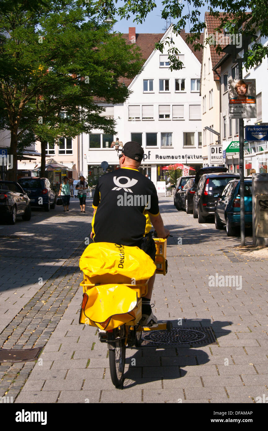 Postman bike hi-res stock photography and images - Alamy