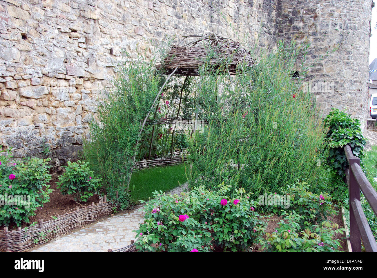 Medieval rodemack hi-res stock photography and images - Alamy