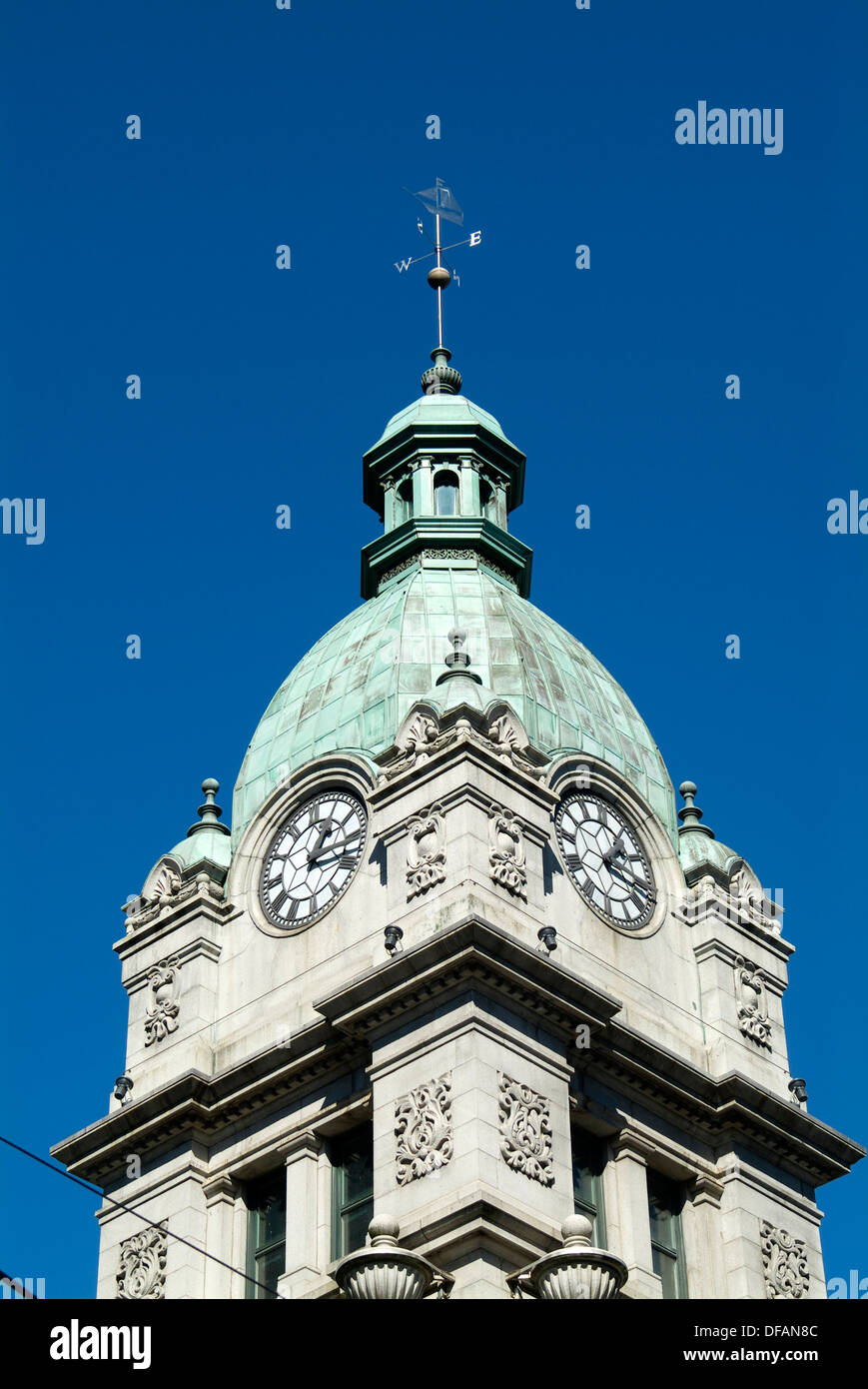 The sinclair centre hi-res stock photography and images - Alamy