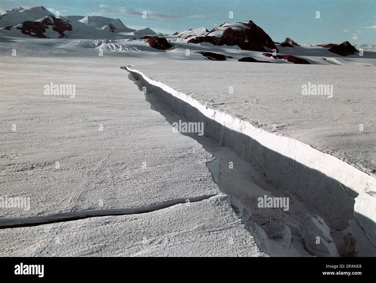 Larsen ice shelf crack hi-res stock photography and images - Alamy
