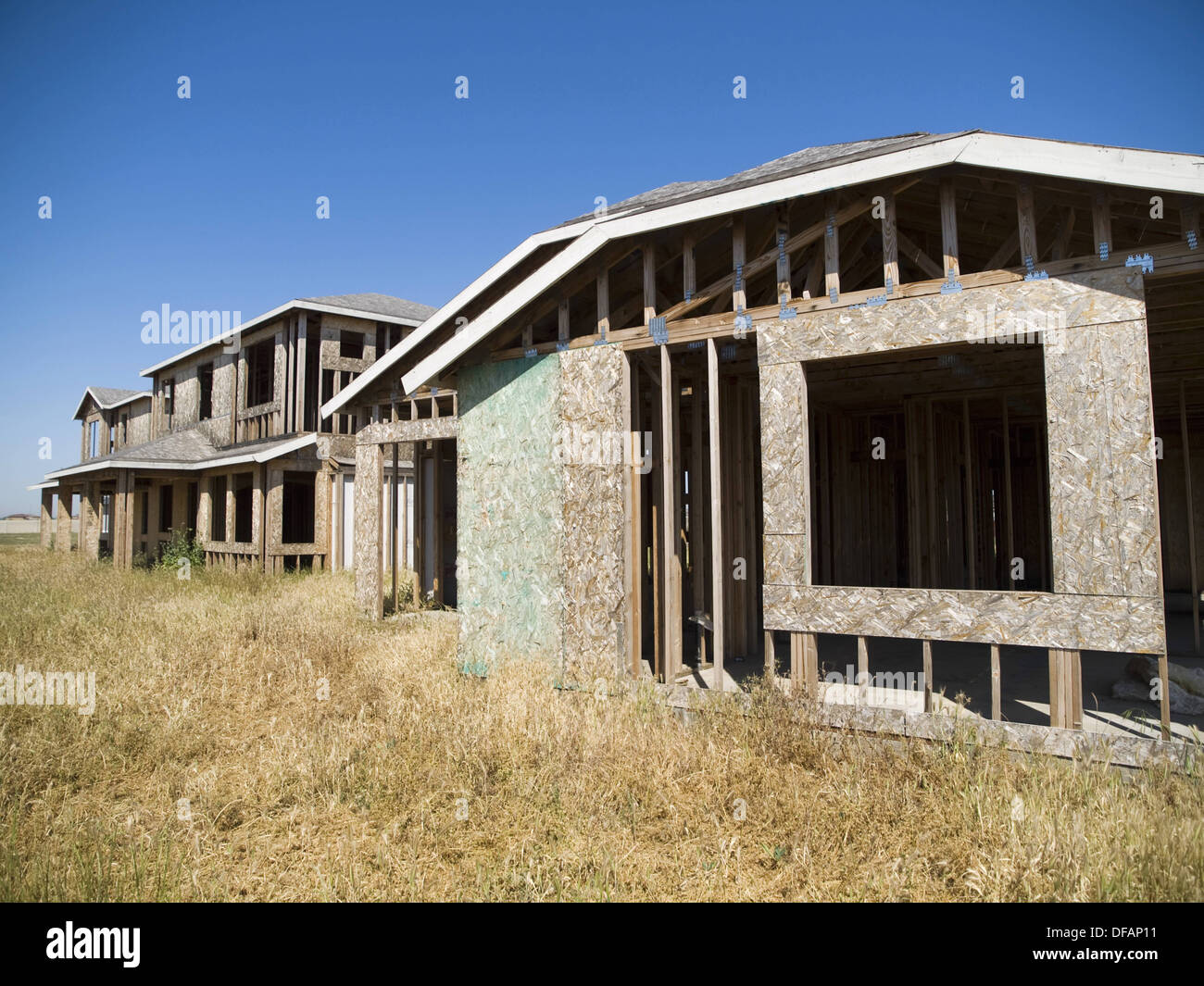 Unfinished construction fail hi-res stock photography and images - Alamy