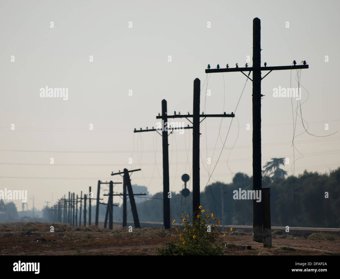 Collapsing pole hi-res stock photography and images - Alamy