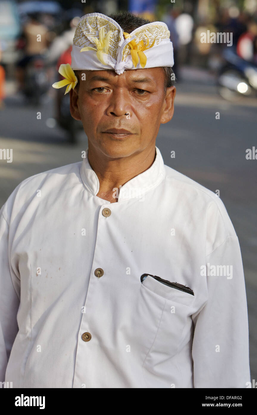 Balinese Head Scarf High Resolution Stock Photography and Images - Alamy