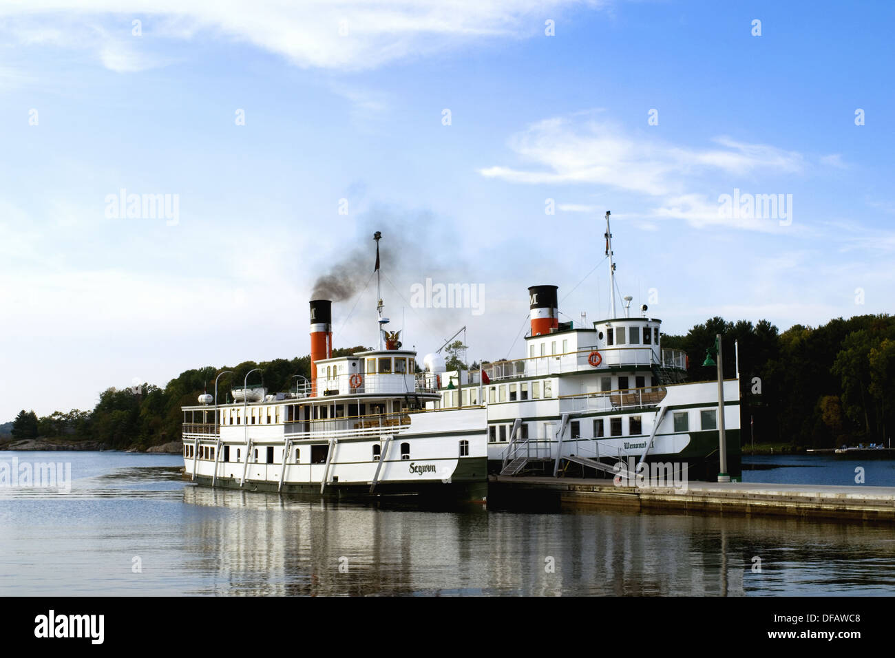 Lake muskoka canada segwun hi-res stock photography and images - Alamy