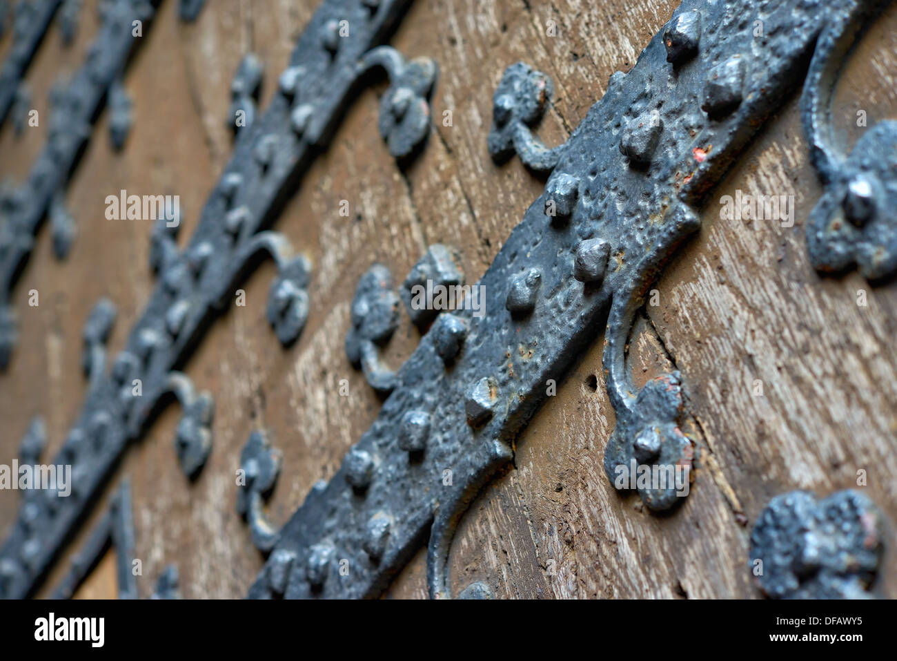 Medieval gates hi-res stock photography and images - Alamy