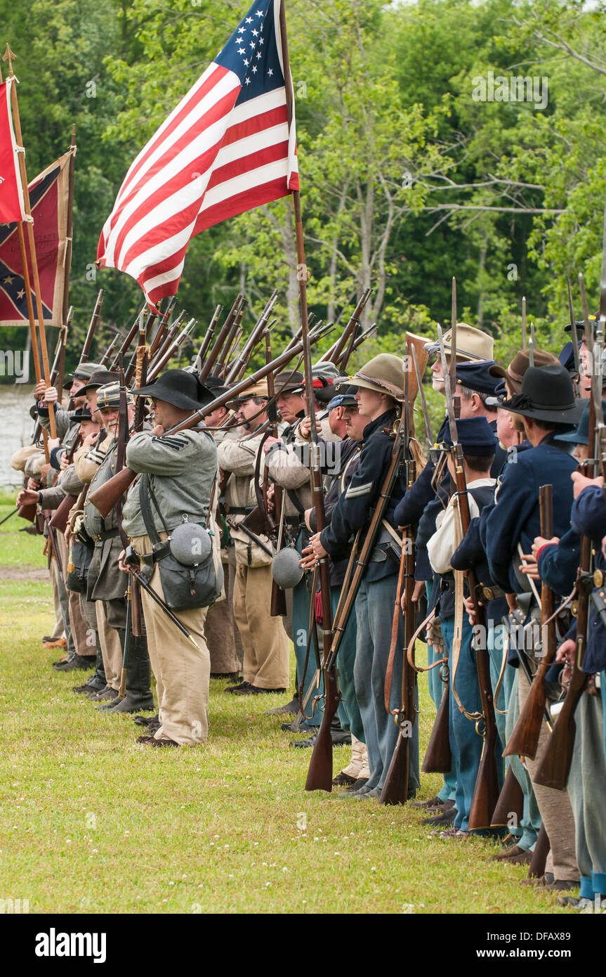 Confederate Soldiers Civil War Stock Photos & Confederate Soldiers ...