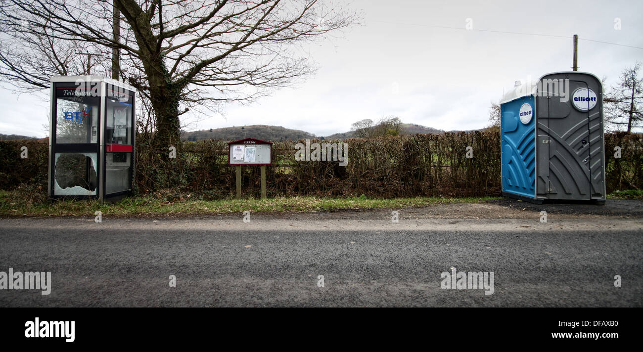 Roadside toilet hi-res stock photography and images - Alamy