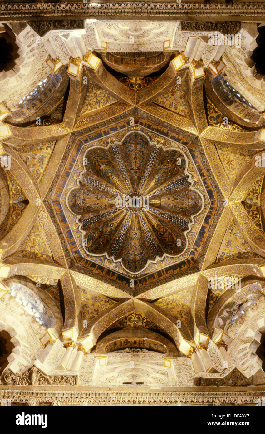 Great Golden Mosque High Resolution Stock Photography and Images - Alamy