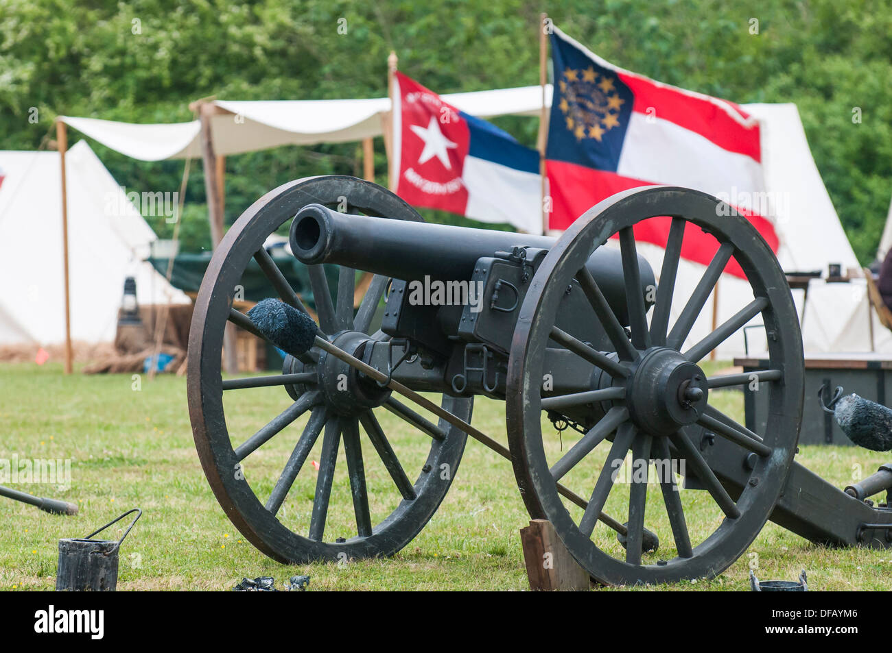 Confederate artillery unit cannon action Thunder on the Roanoke ...