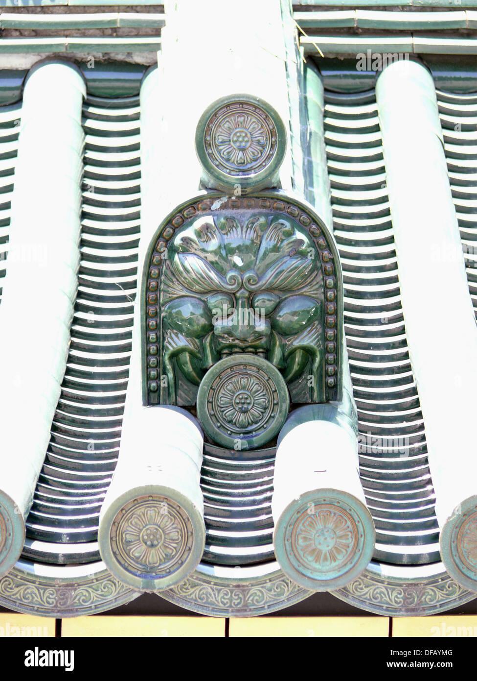 Detail roof heian shrine kyoto hi-res stock photography and images - Alamy