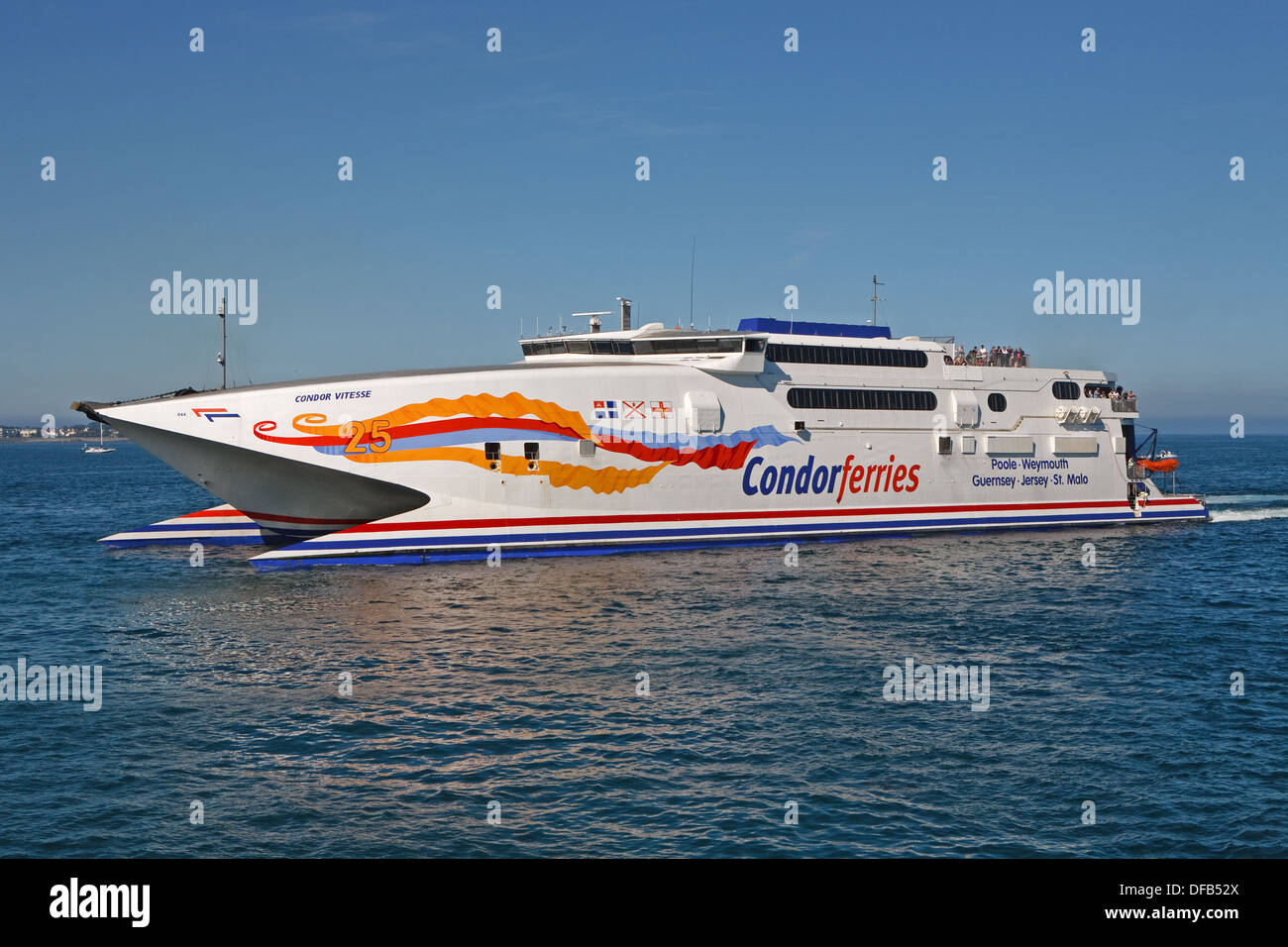 A Condor Ferry arrives into St Peter Port in Guernsey Stock Photo - Alamy