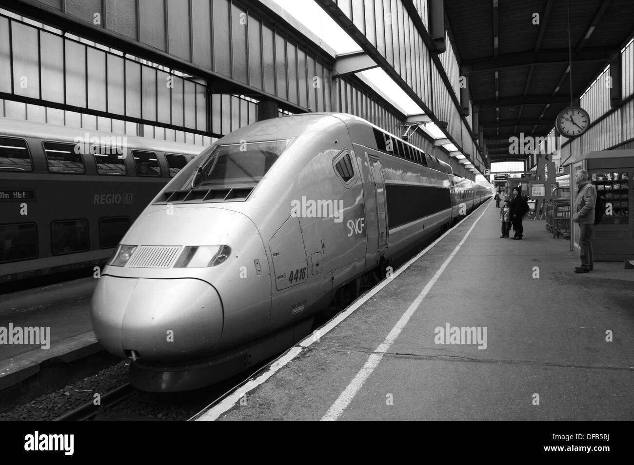 Central railway station of stuttgart Black and White Stock Photos ...