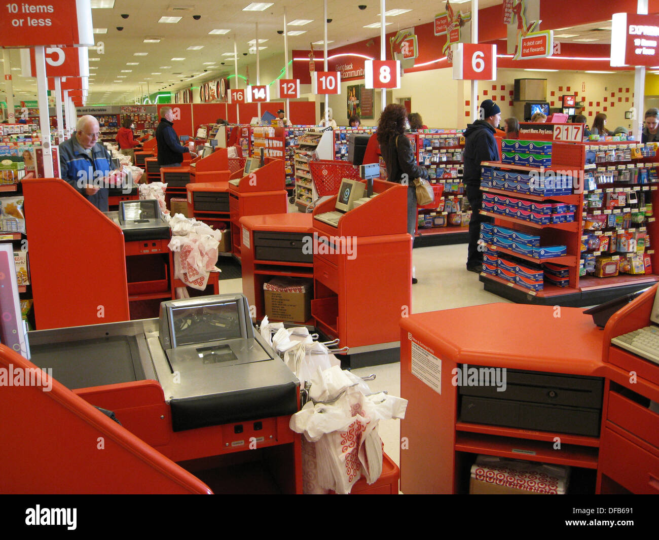 Check out counters hi-res stock photography and images - Alamy