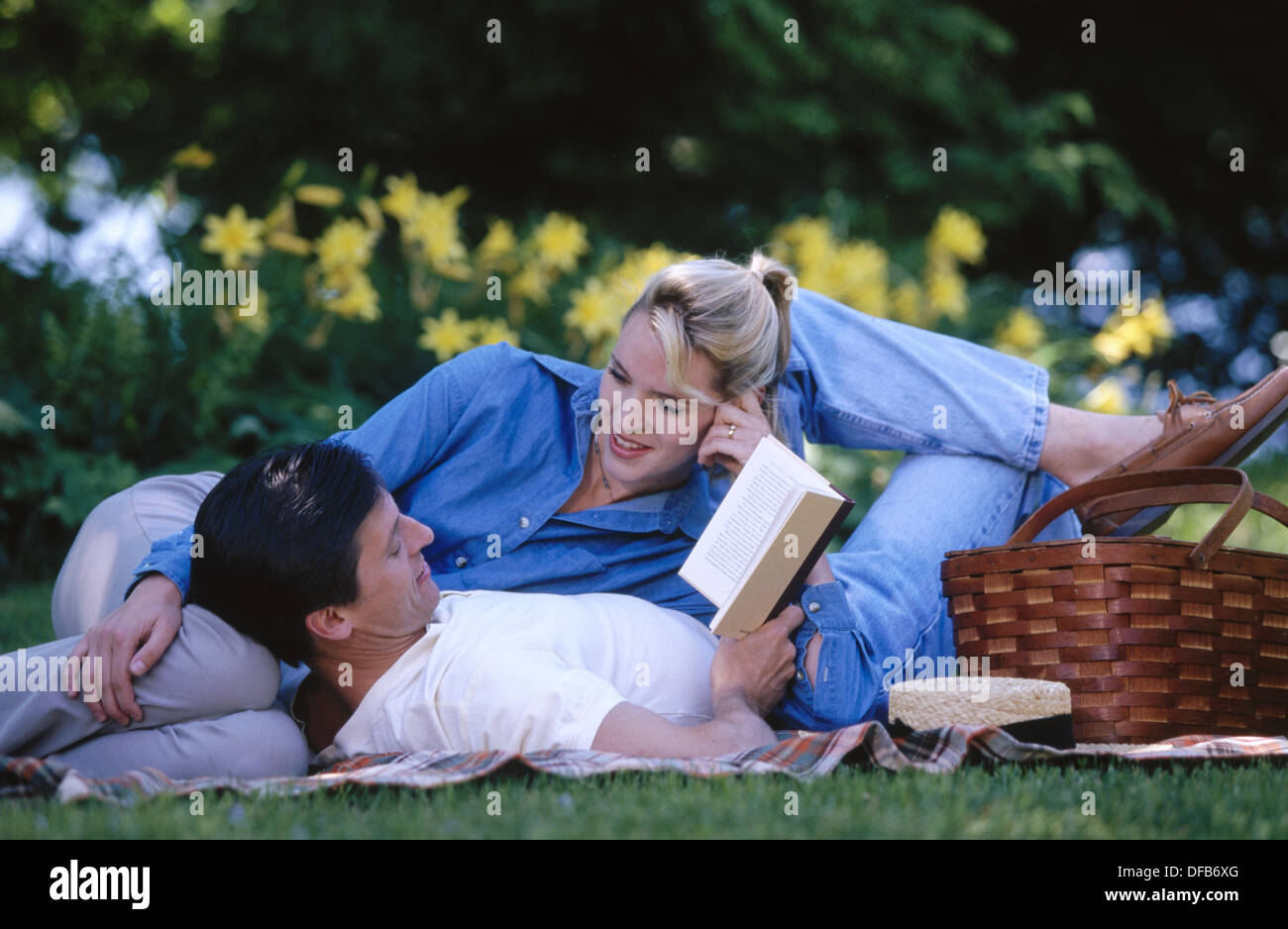 Love poetry hi-res stock photography and images - Alamy