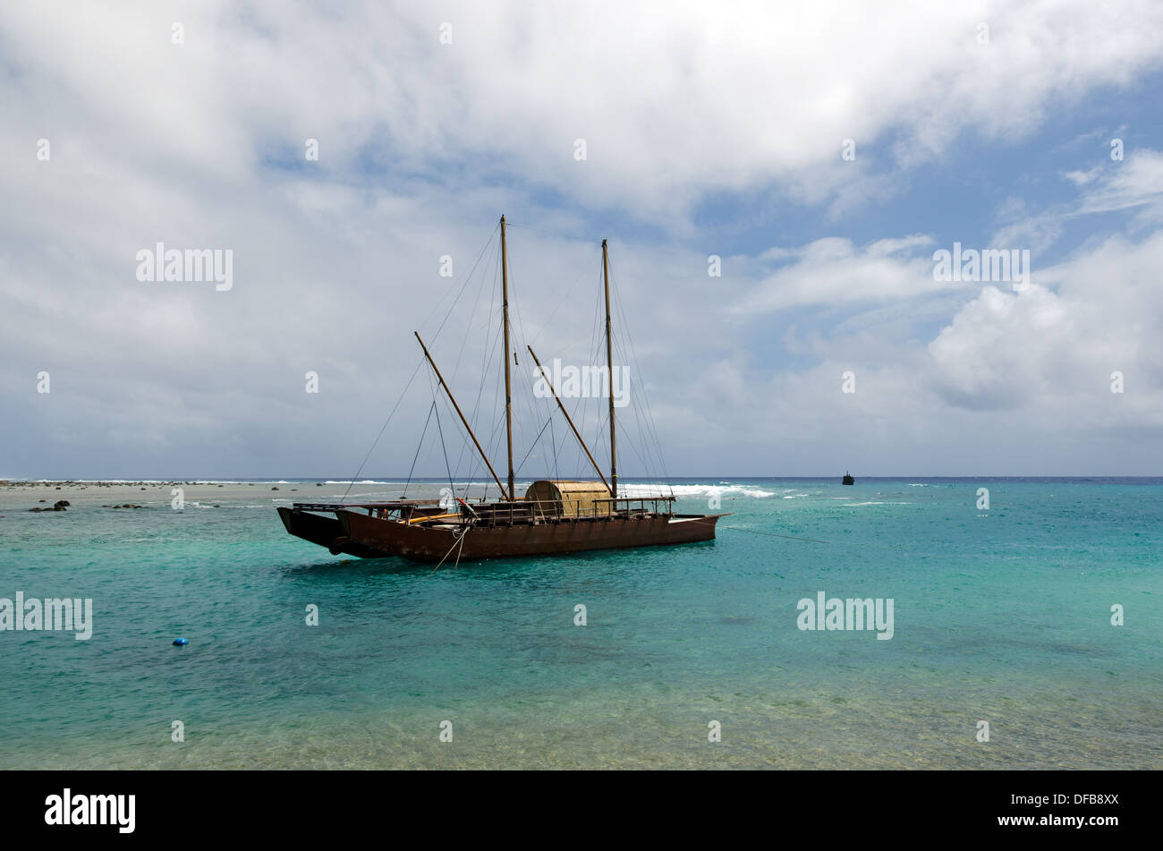 Polynesian Canoe Double Hulled High Resolution Stock Photography and ...