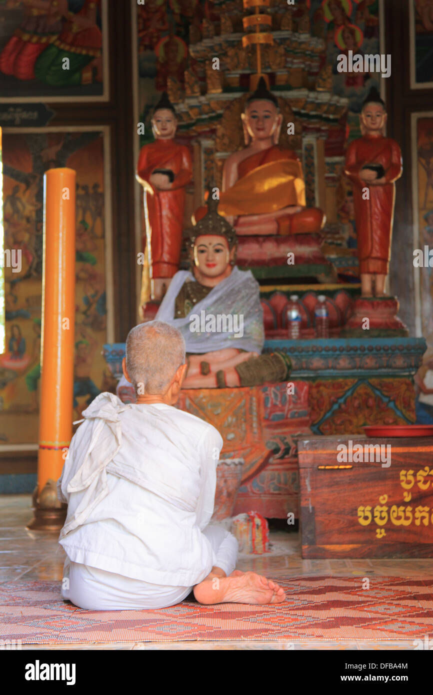 Phnom sambok hi-res stock photography and images - Alamy