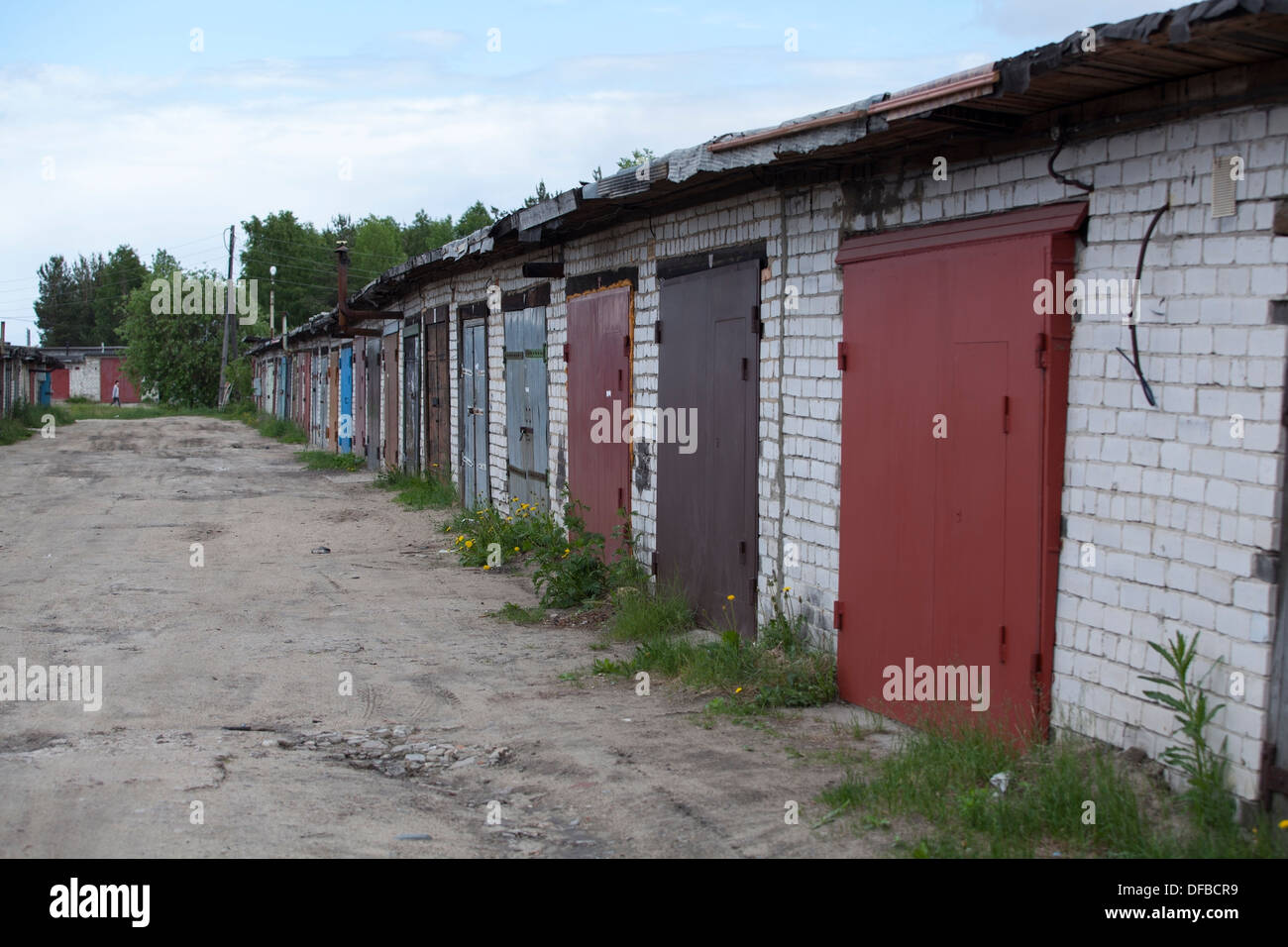 Brick buildings garage gates buildings hi-res stock photography and ...