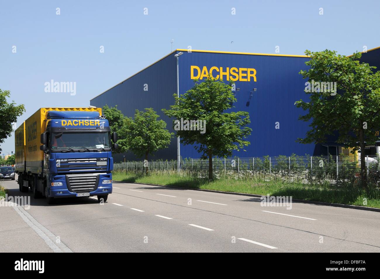 Dachser truck hi-res stock photography and images - Alamy