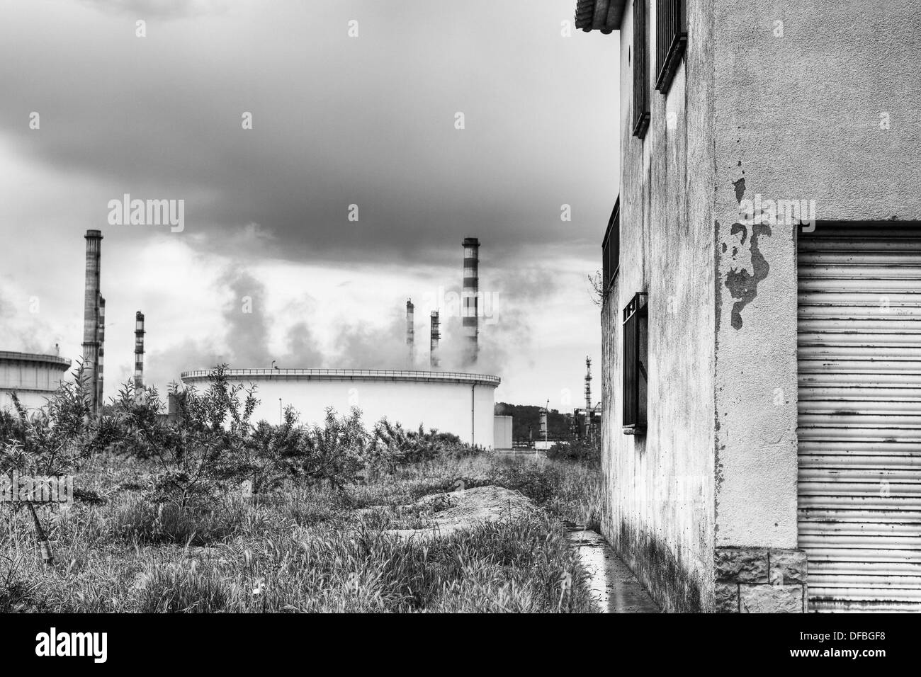 Chemical Complex Stock Photos & Chemical Complex Stock Images - Alamy