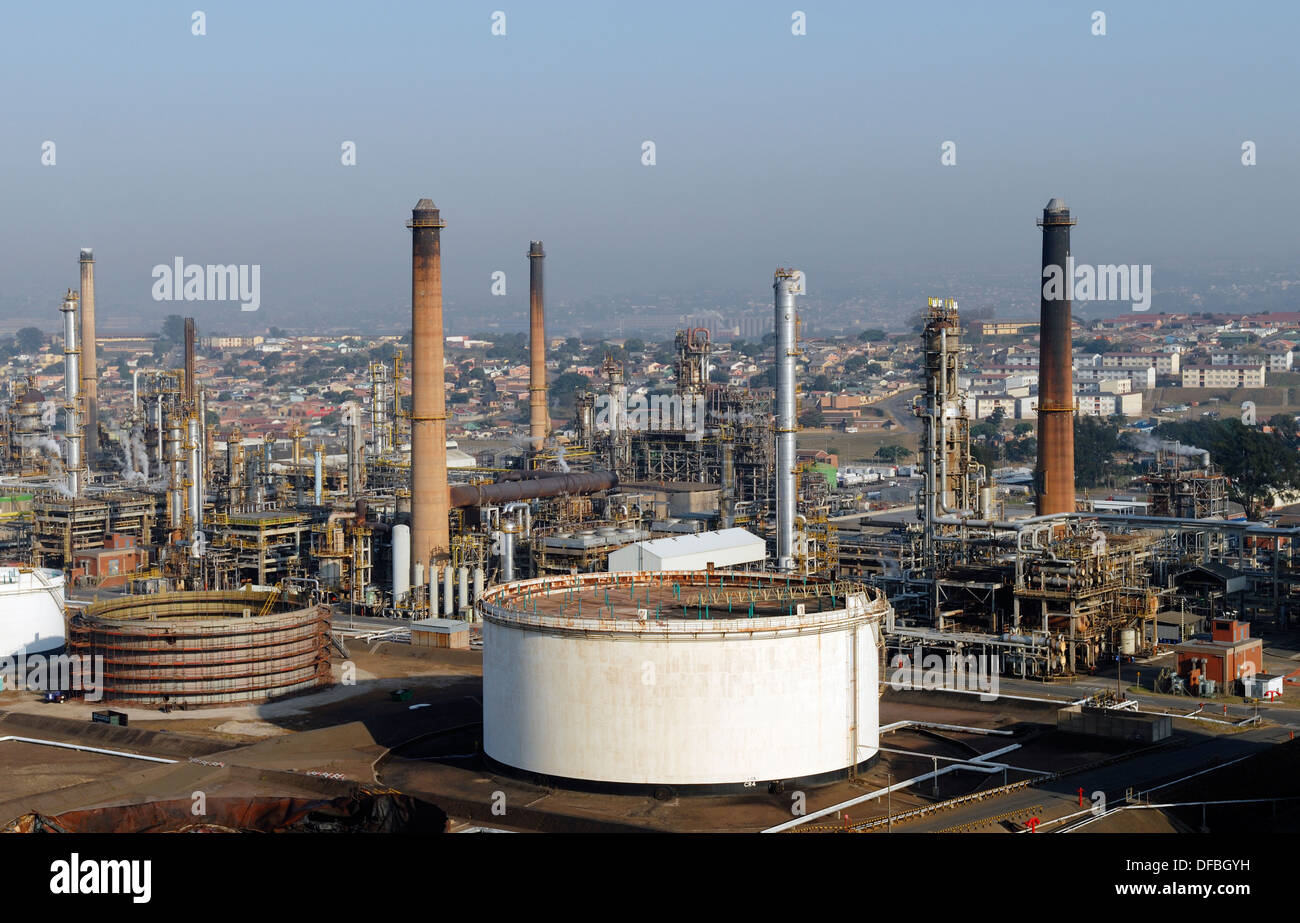 The Engen Oil Refinery in Bluff with suburbs Merebank and Wentworth in ...