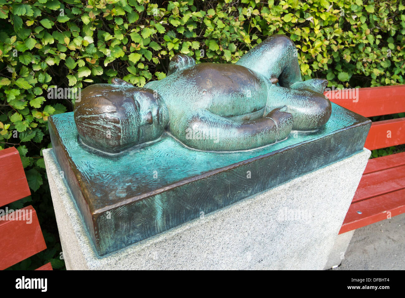 Bronze sculpture of a baby in the Vigeland Sculpture Arrangement ...