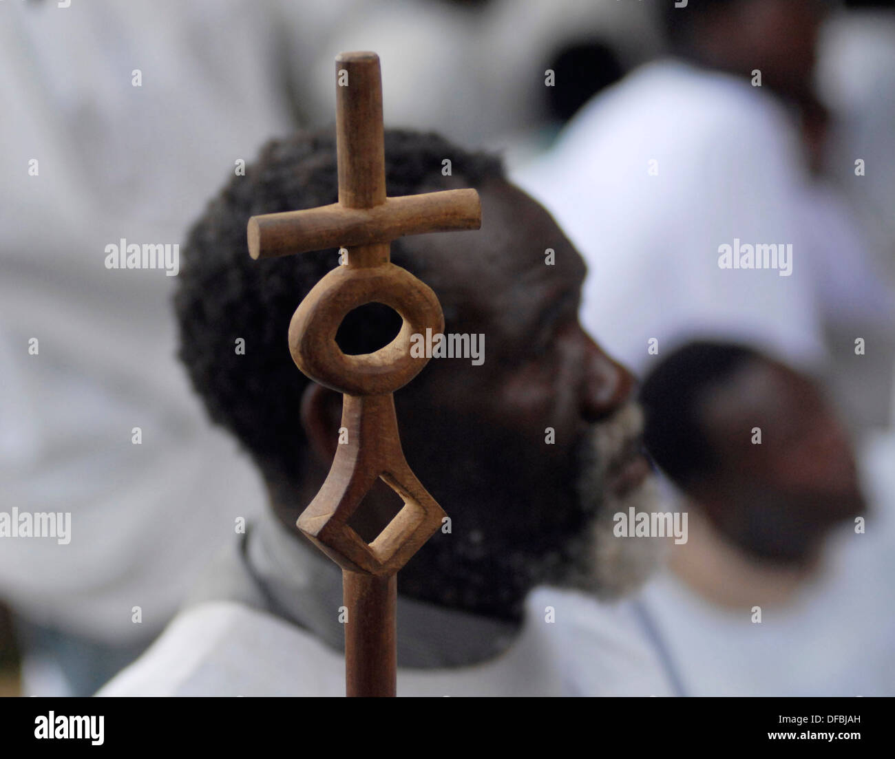 Members Shembe faith (Nazareth Baptist Church) a religious hybrid ...